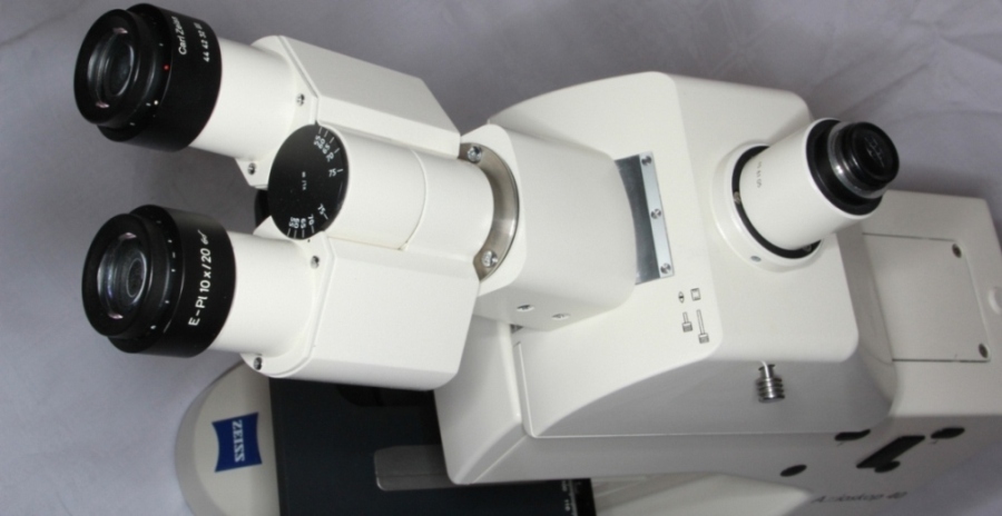 Zeiss Axioskop 40 Durchlichtmikroskop – Optik-Online
