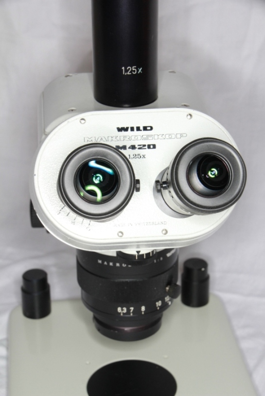 Wild Heerbrugg M420 ZOOM Makroskop – Optik-Online