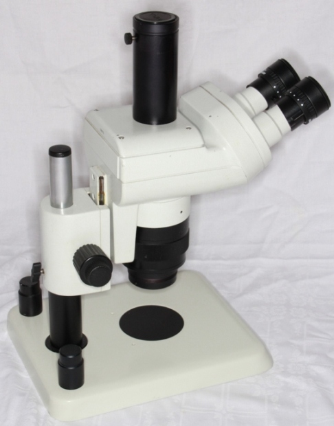 Wild Heerbrugg M420 ZOOM Makroskop – Optik-Online