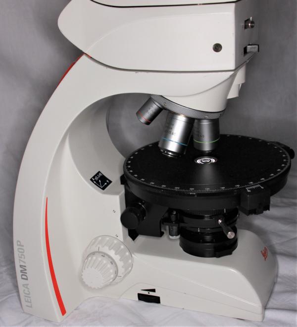 Leica DM 750P Polarisationsmikroskop – Optik-Online