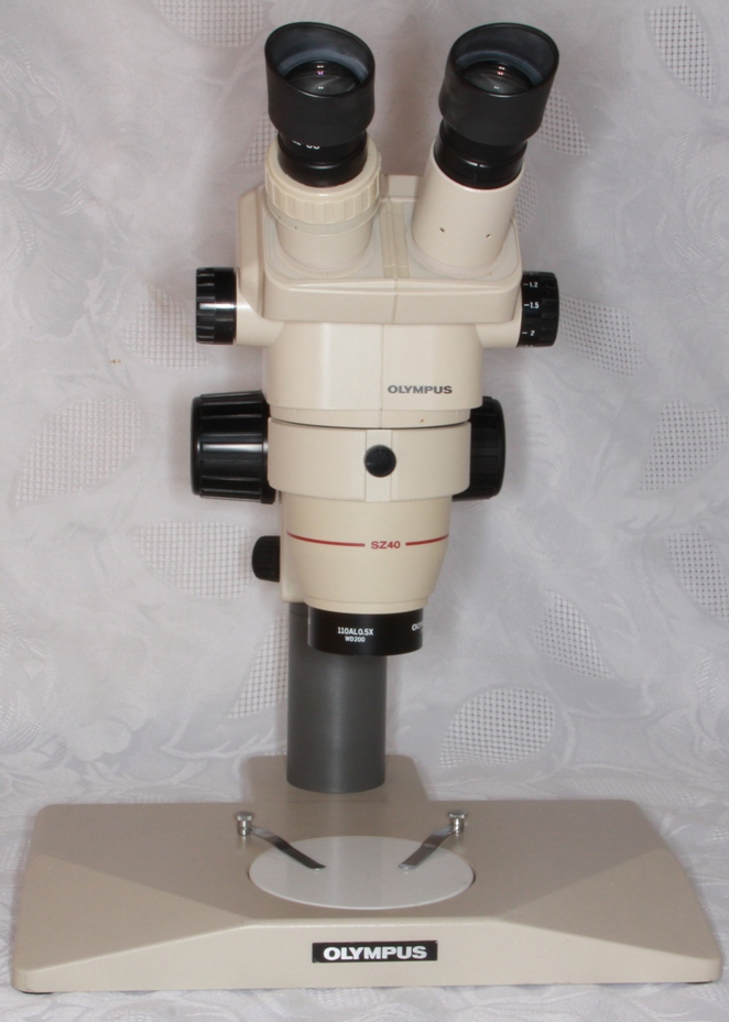 Olympus SZ 40 ZOOM Stereomikroskop – Optik-Online