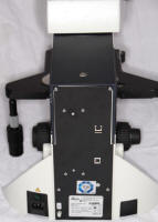 Leica DM 3000 LED Durchlichtmikroskop mit , Trinokulartubus und ...