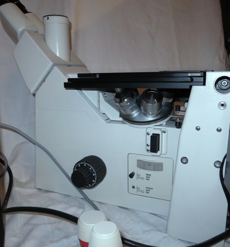 Leica DMIRB inverses Auflichtmikroskop mit Hell- und Dunkelfeld und ...