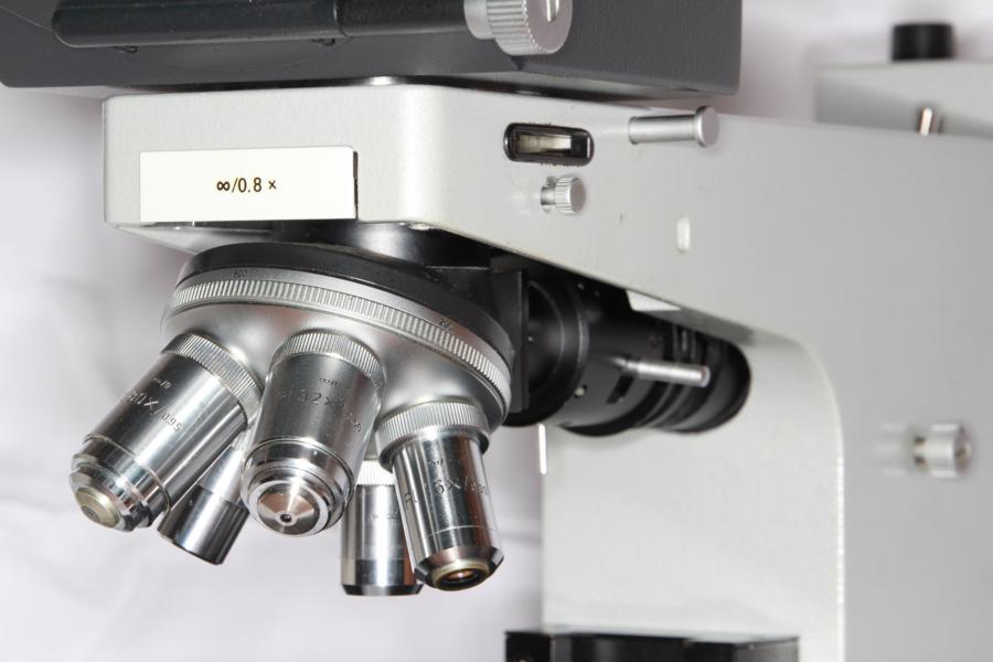 Leitz Orthoplan Auflicht (Durchlichtmikroskop) – Optik-Online
