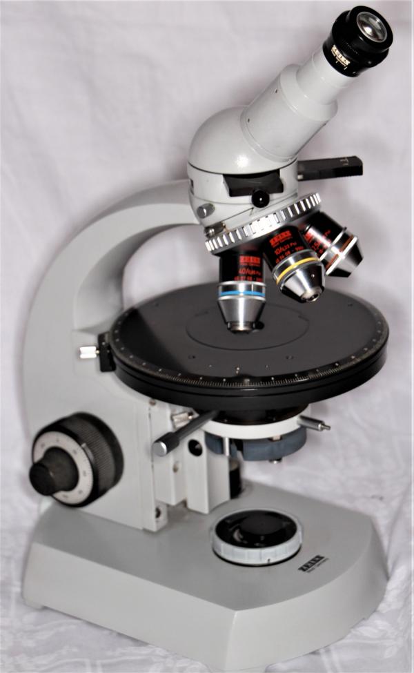 Zeiss Standard 18 POL Mikroskop – Optik-Online